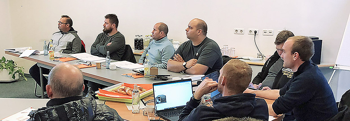 Schlung der Monteure von KLAUS Multiparking